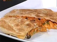 Pizza Paratha | Zaiqa