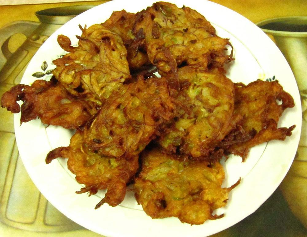 Pyaz Pakora Recipe | Zaiqa
